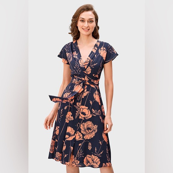 eshakti | Dresses | Eshakti Tie Waist Floral Print Crepe Vented Dress ...